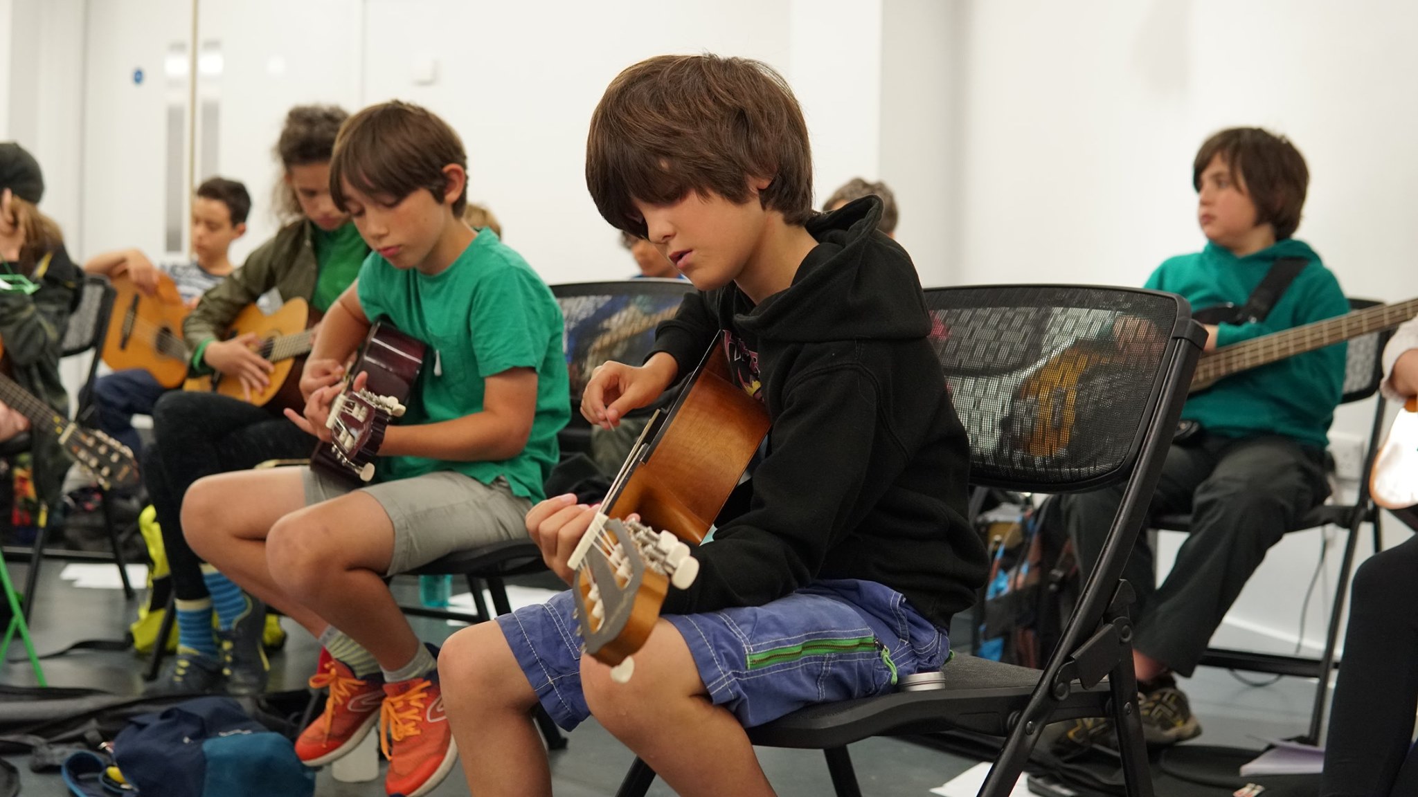 Lewes Classical Guitar Ensemble | Create Music